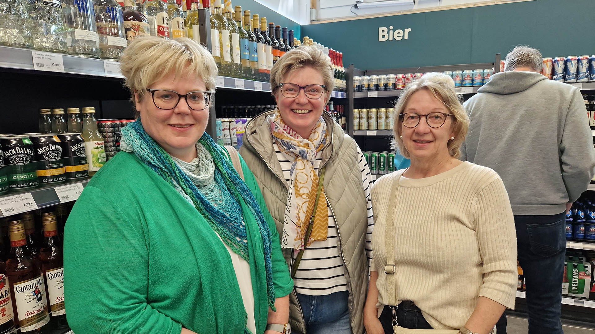 Tante Enso eröffnet in Barver