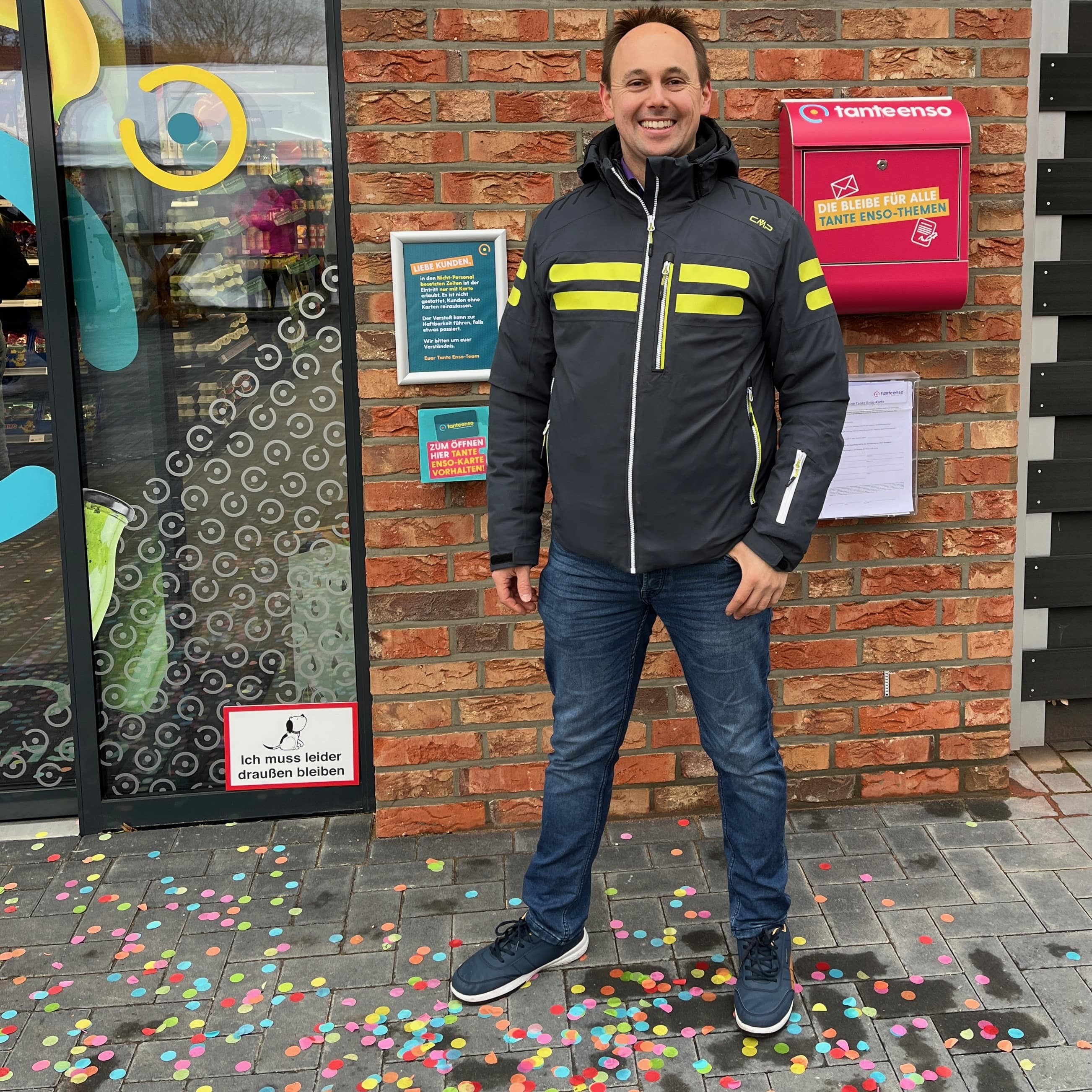 Tante Enso Aschen ist eröffnet